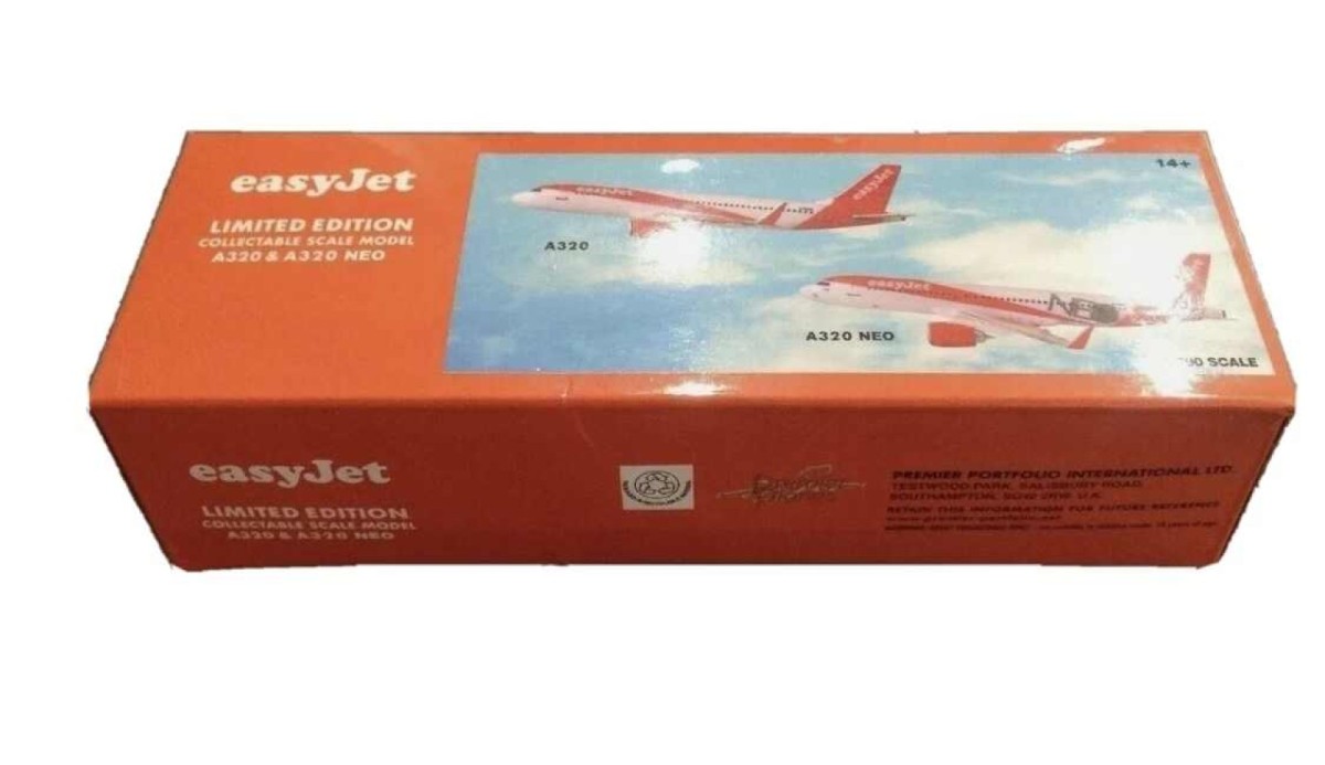 PRE-OWNED but AS NEW Premier Planes EasyJet A319 & A320 model twin pack ...
